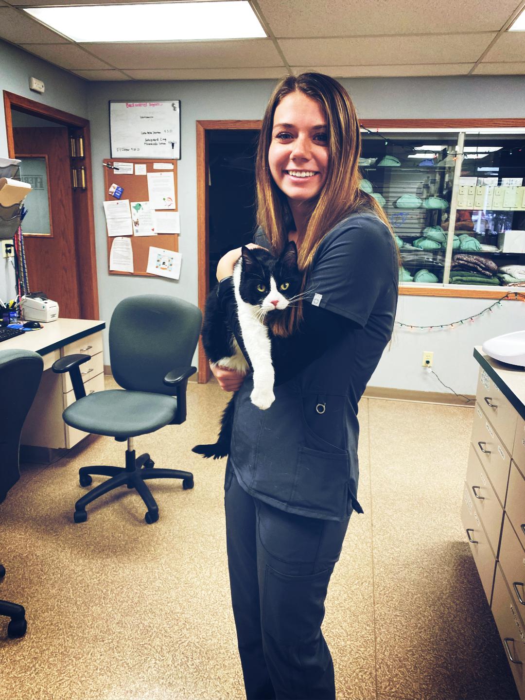 Meet Our Team | Heritage Animal Hospital